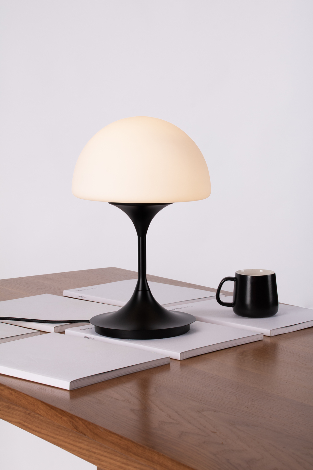 Best Modern and Contemporary Table Lamps | SEEDDESIGN USA